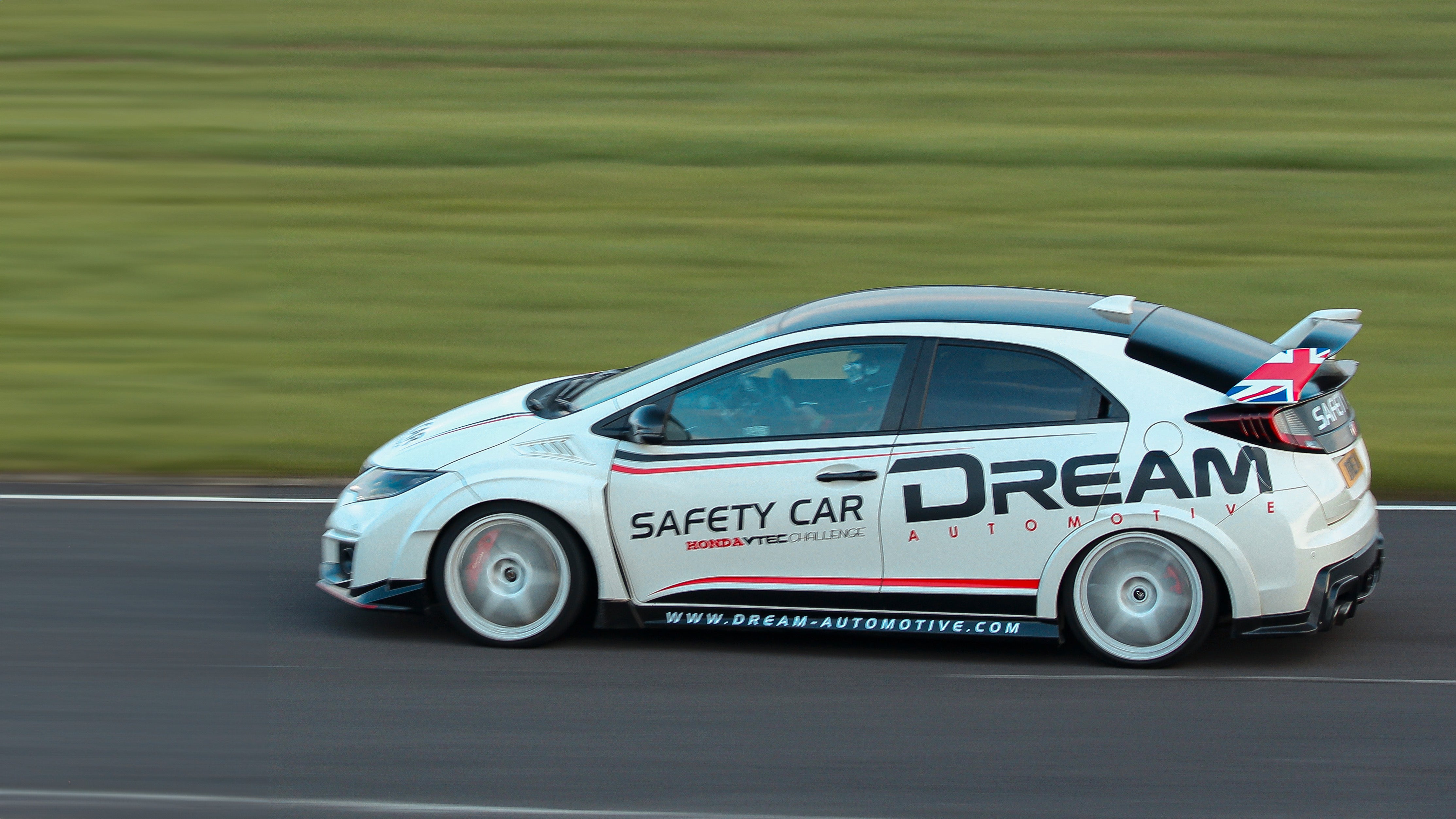 Dream FK2 Civic Type R – Dream Automotive